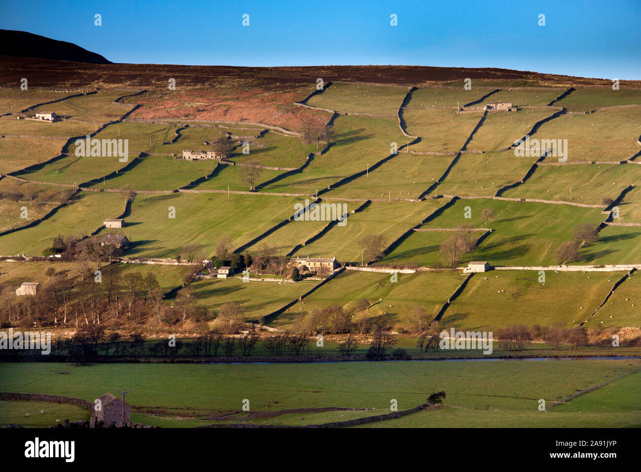 Britain landscapes hi-res stock photography and images - Alamy