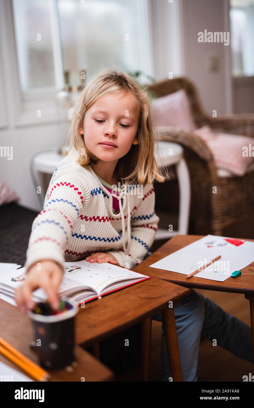 Long focus pen hi-res stock photography and images - Alamy