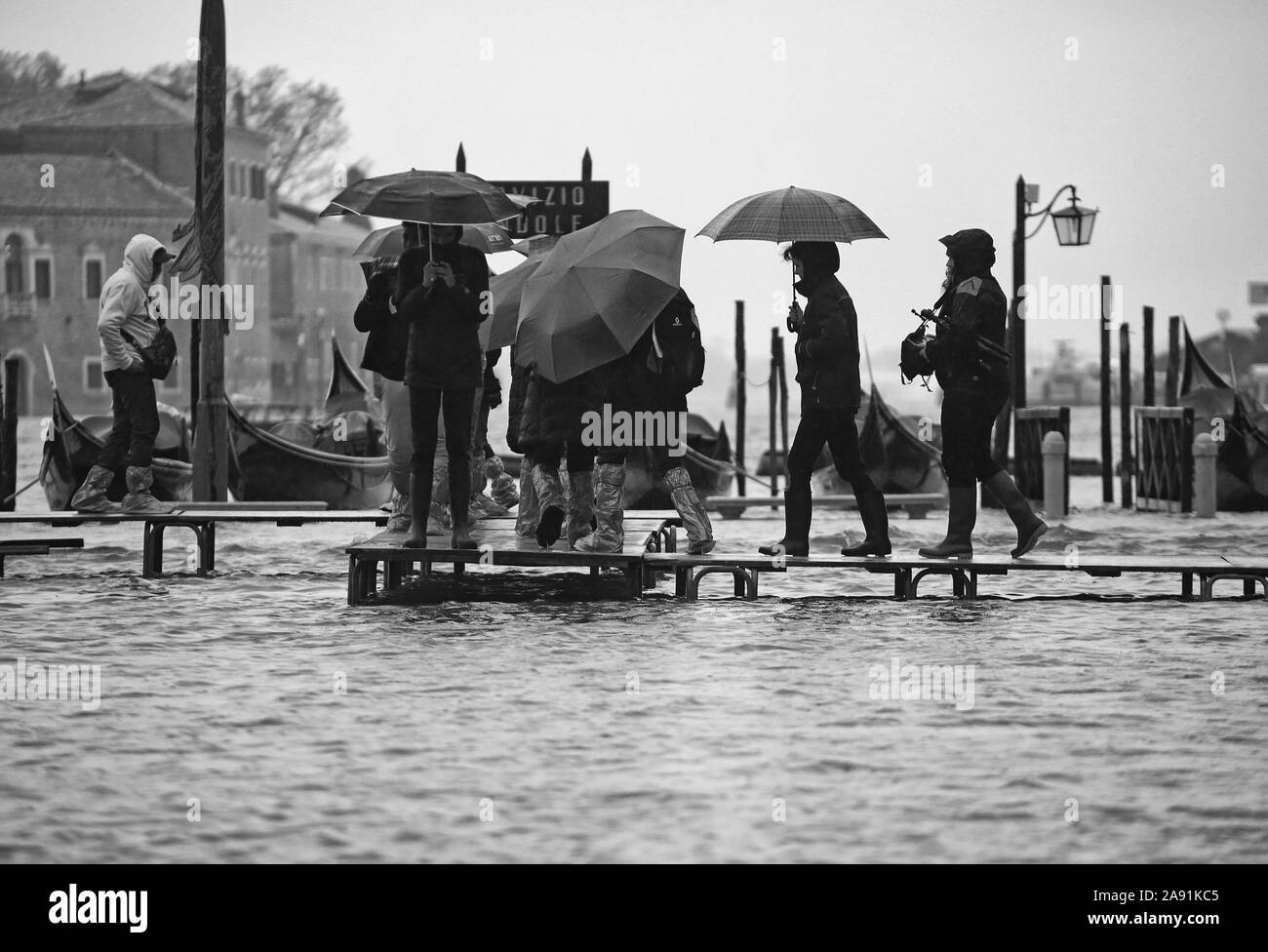 2019 flooding Black and White Stock Photos & Images - Alamy