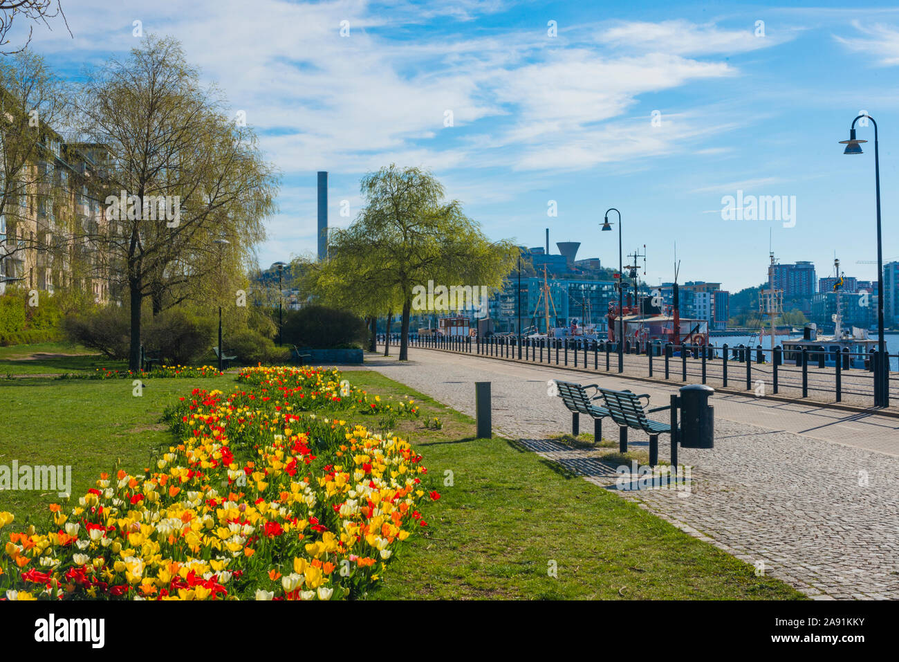 Promenade at sea Stock Photo - Alamy