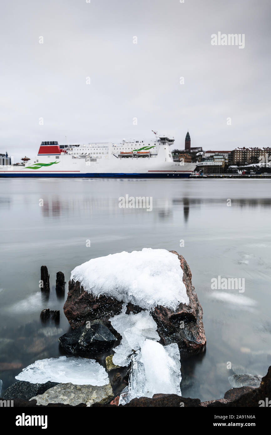 Ferry on background city hi-res stock photography and images - Alamy