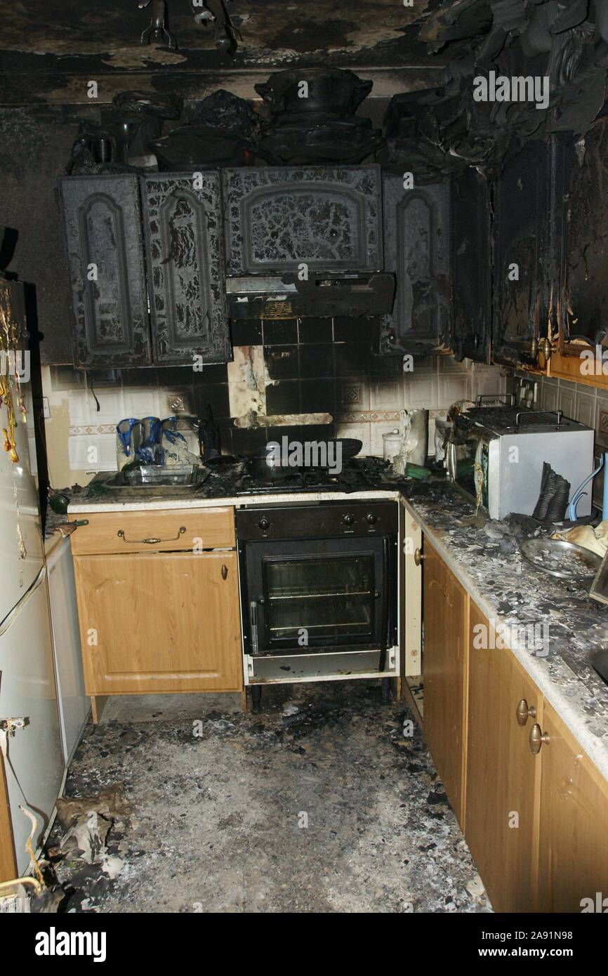 Unattended cooking fire hi-res stock photography and images - Alamy