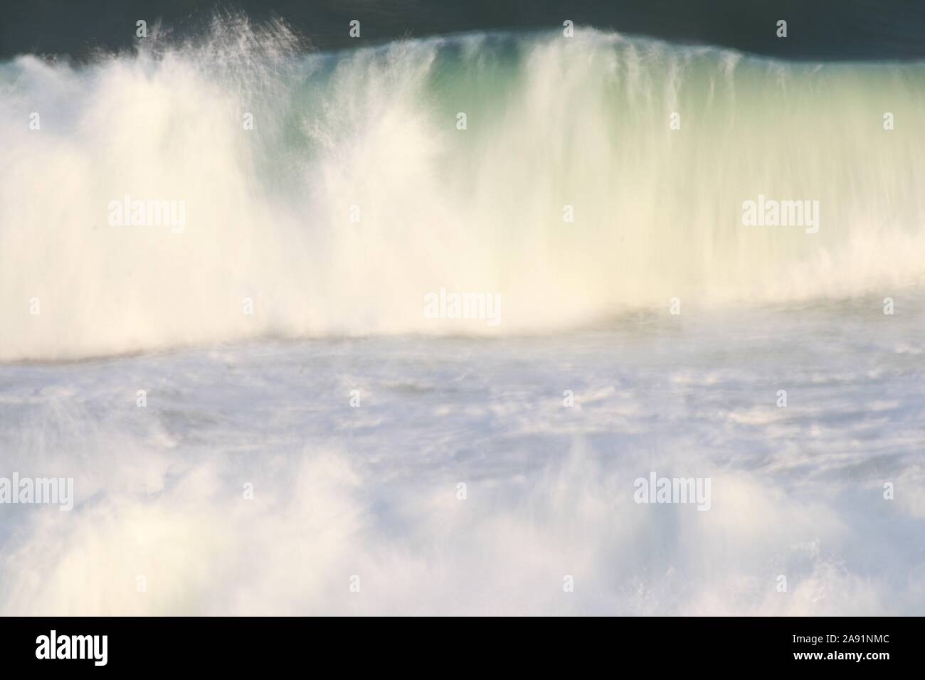 Silky smooth waves Stock Photo - Alamy