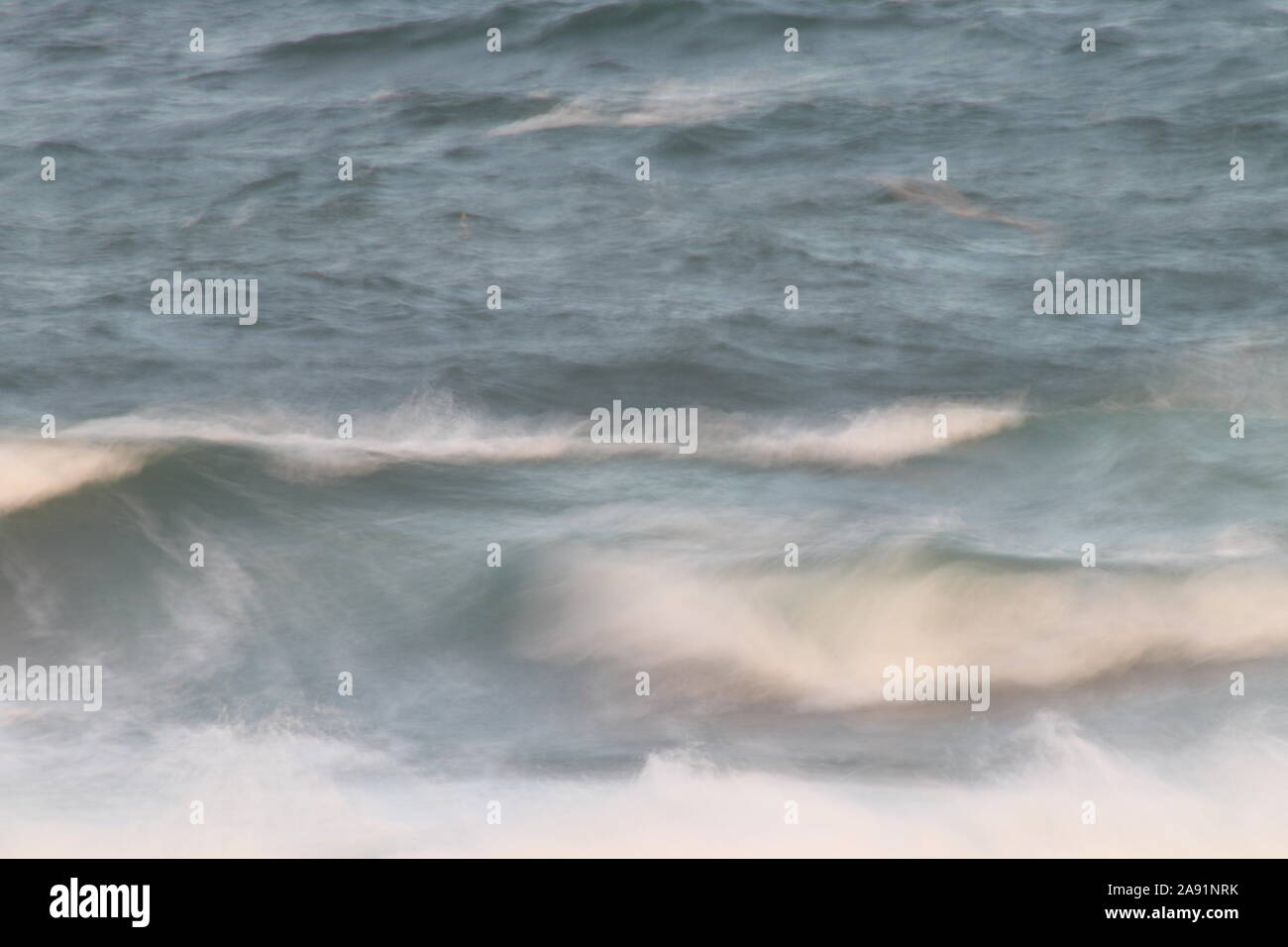 Silky smooth waves Stock Photo - Alamy