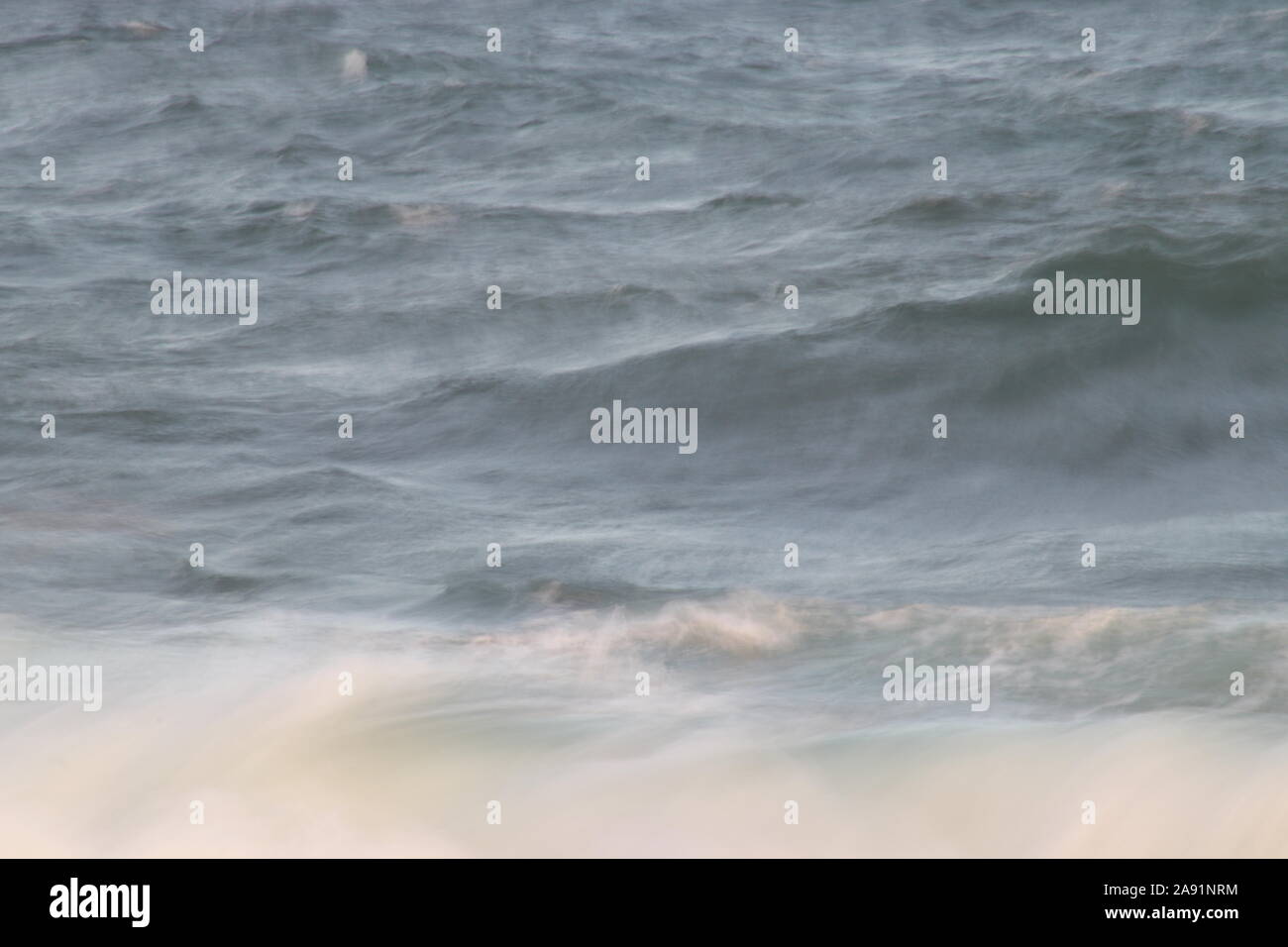 Silky smooth waves Stock Photo - Alamy