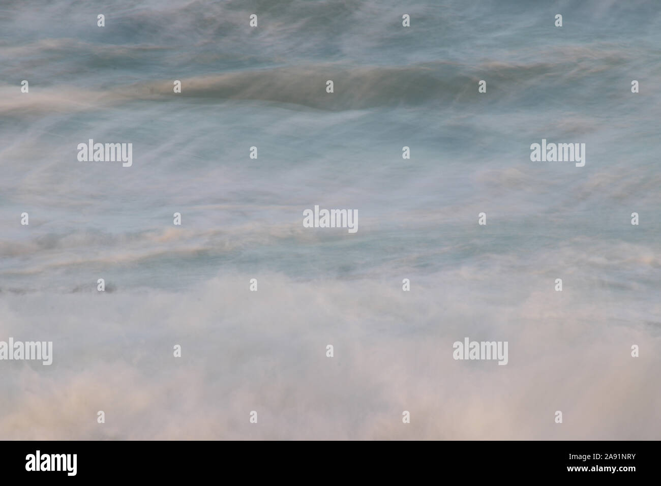 Silky smooth waves Stock Photo - Alamy