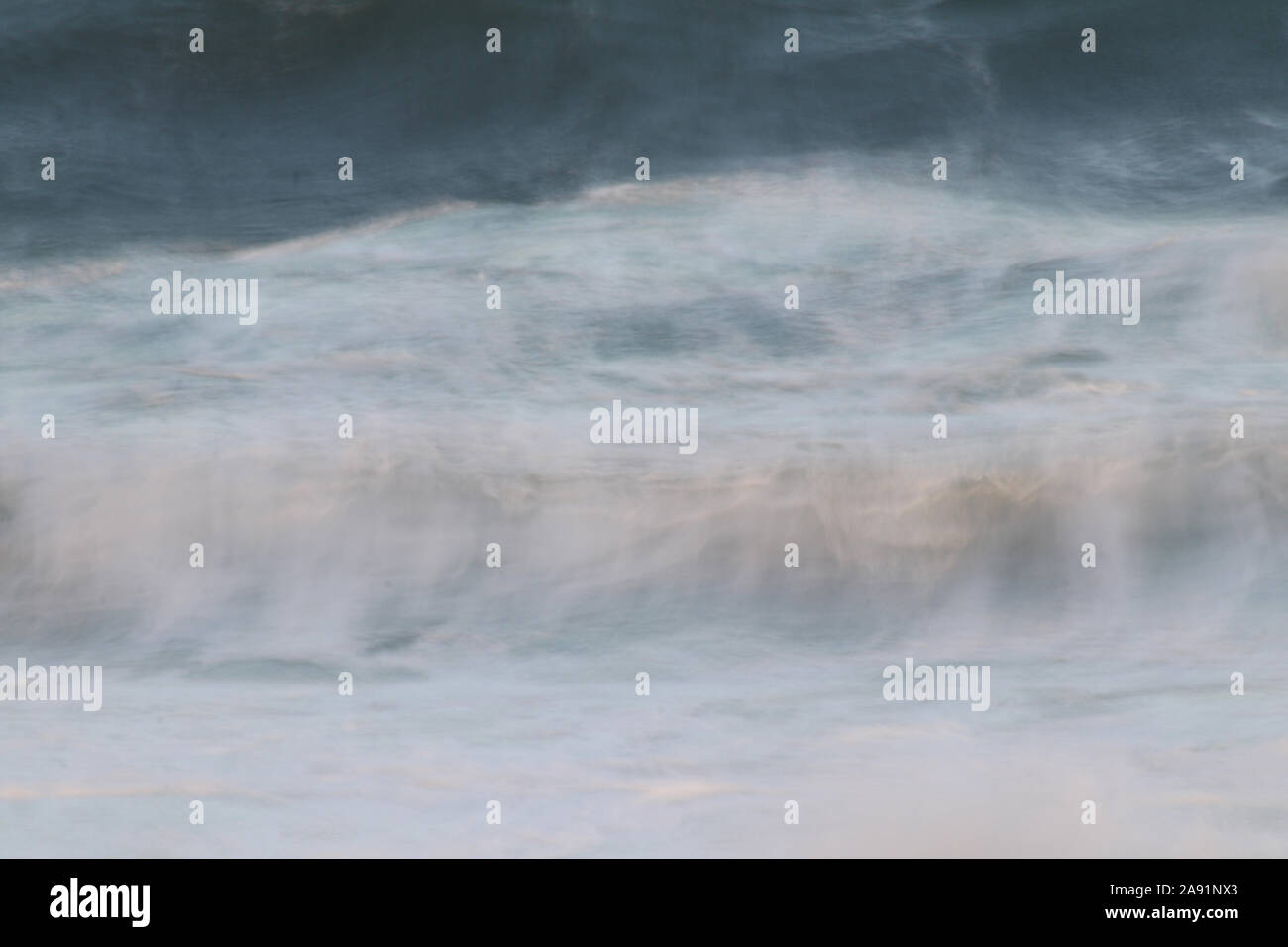 Silky smooth waves Stock Photo - Alamy