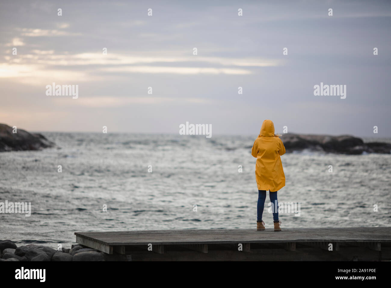 Dream woman sea hi-res stock photography and images - Alamy