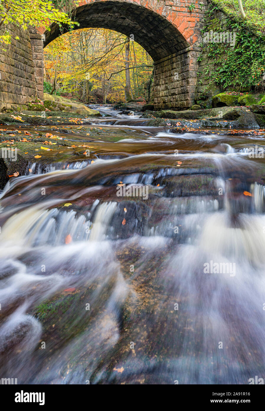 Falling river hi-res stock photography and images - Alamy