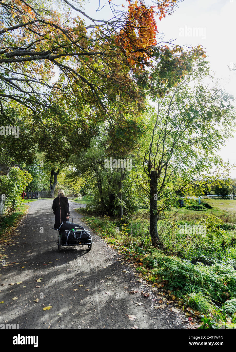 Hauling dirt hi-res stock photography and images - Alamy