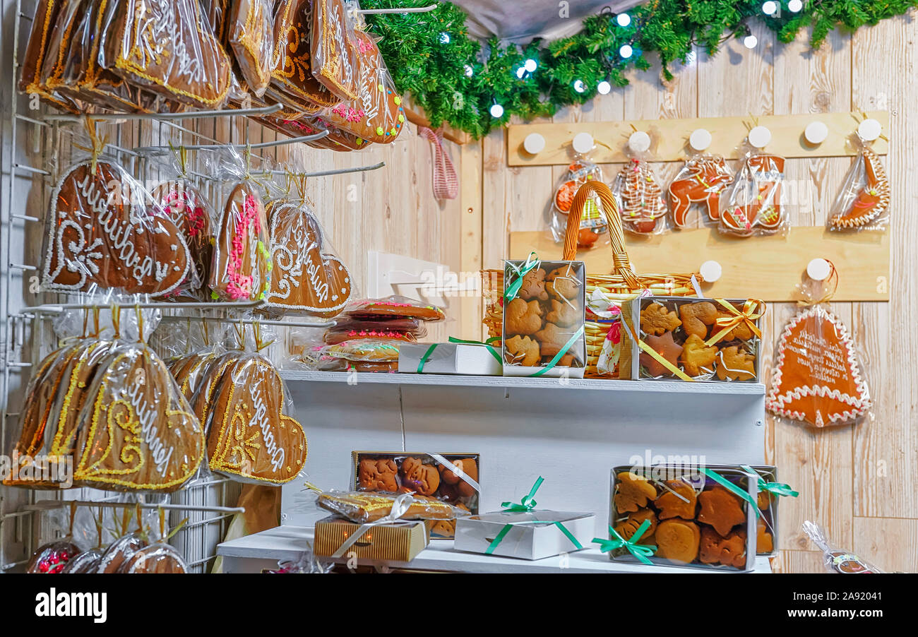 Gingerbread on Christmas Market in Vilnius in Lithuania Stock Photo - Alamy