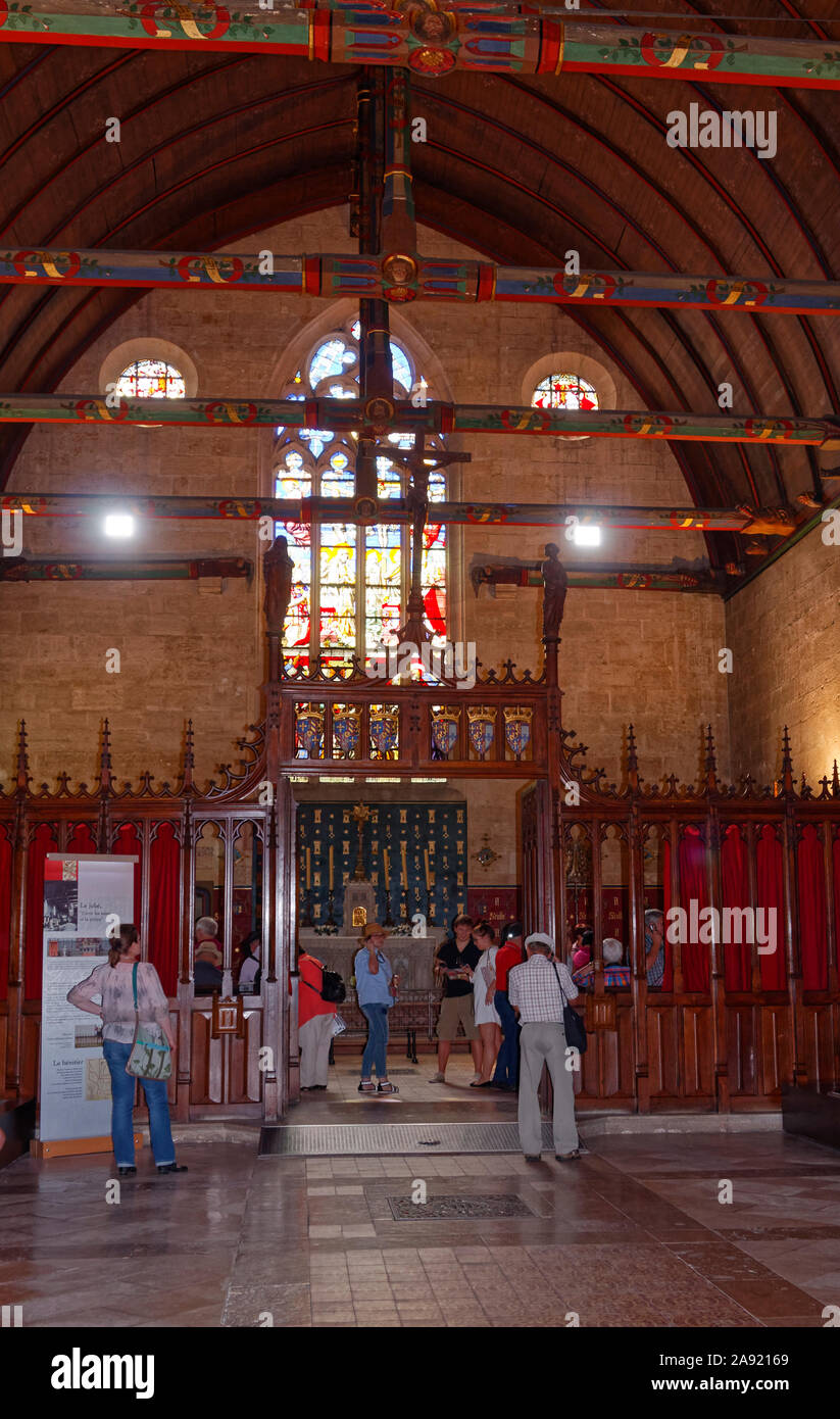 Hall of the poor hi-res stock photography and images - Alamy