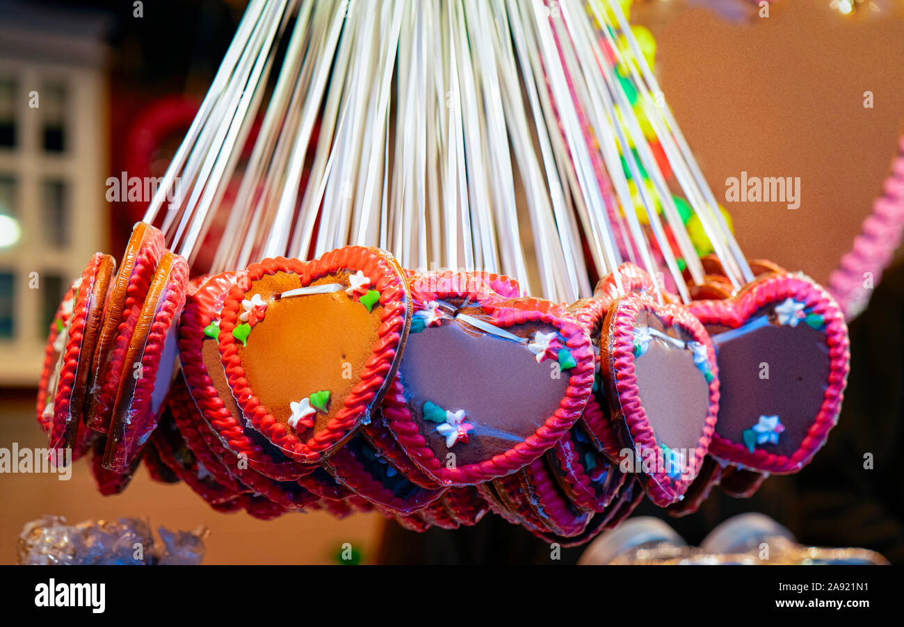 Heart shape Gingerbread cookies of Christmas market in Germany Stock ...