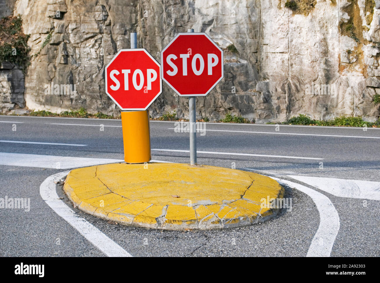 Two stop signs hi-res stock photography and images - Alamy