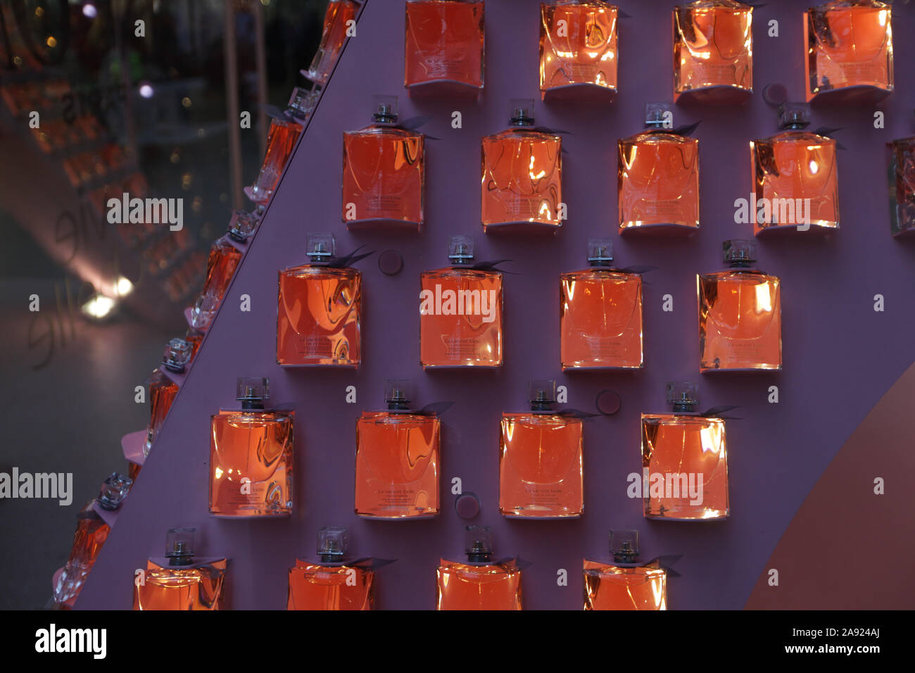 Which contains more than 1 hi-res stock photography and images - Alamy