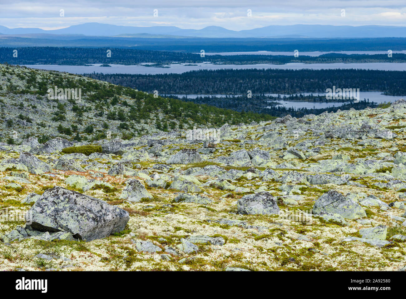 Horizontal color image landscape hi-res stock photography and images ...