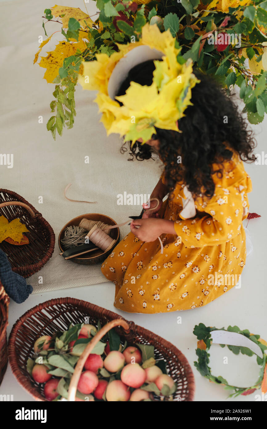 Yellow hair ribbon hi-res stock photography and images - Alamy