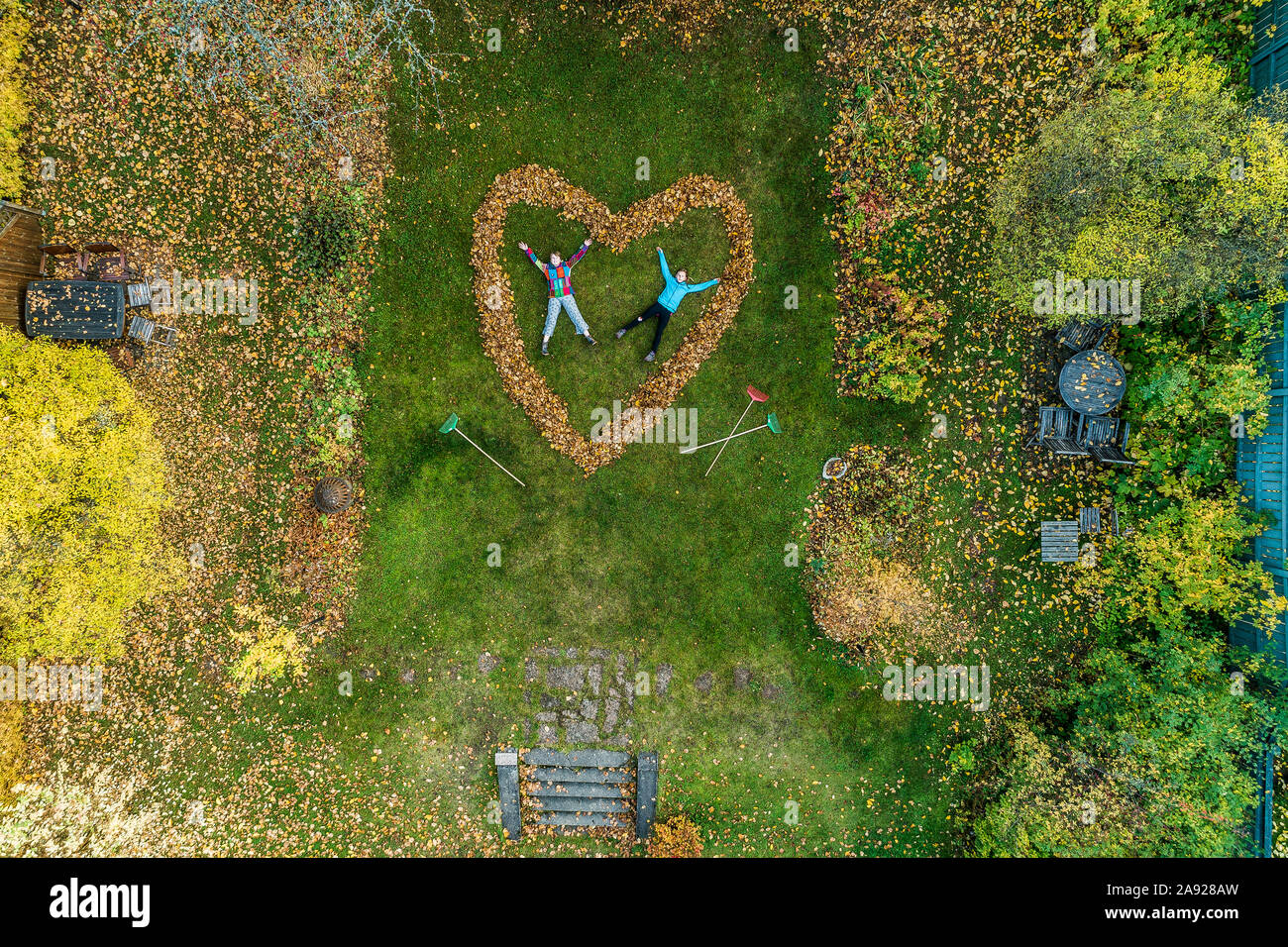 Rake Leaves High Resolution Stock Photography and Images - Alamy