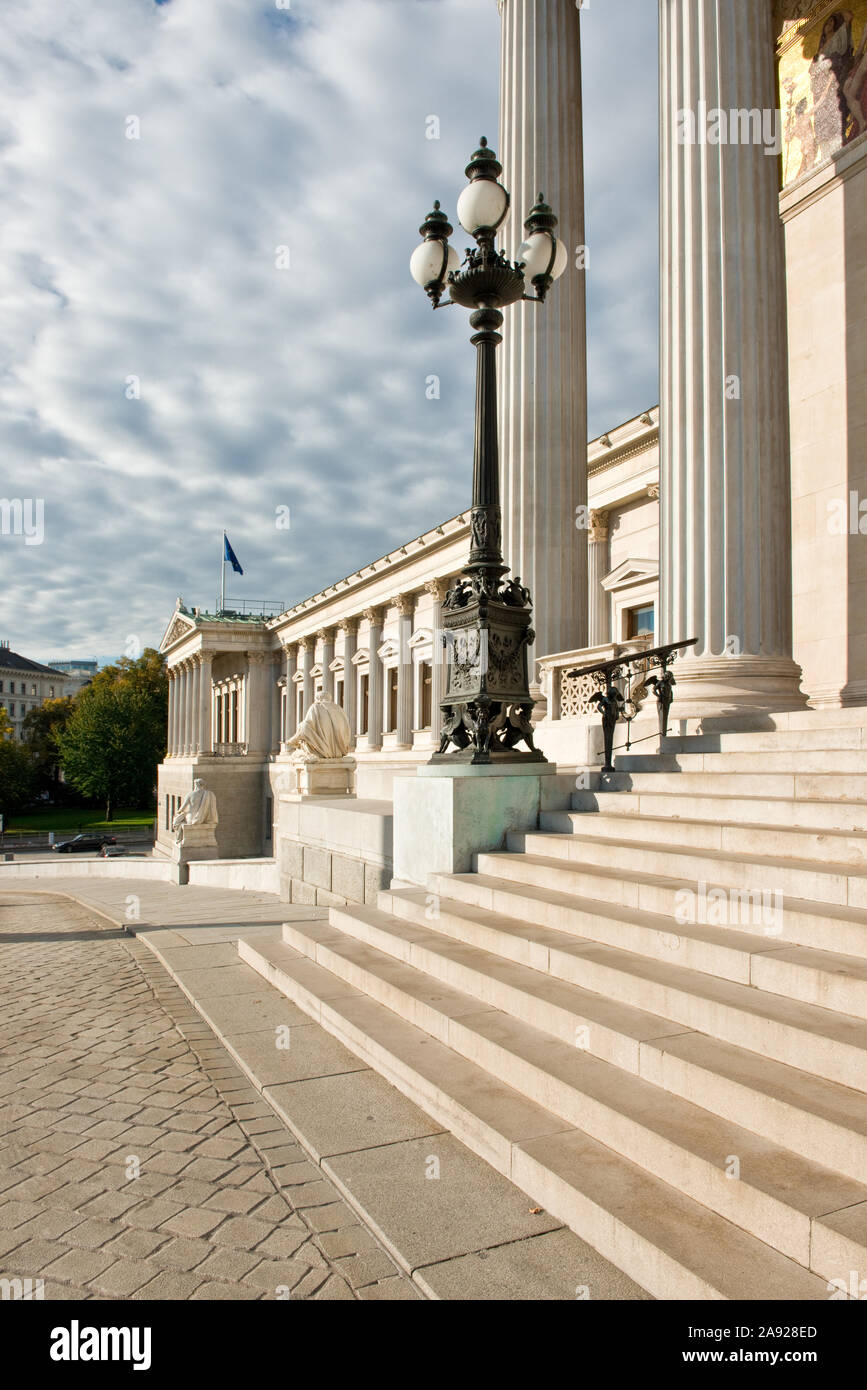 Entrance to Austrian Parliament Building. Ringstraße, Innere Stadt ...
