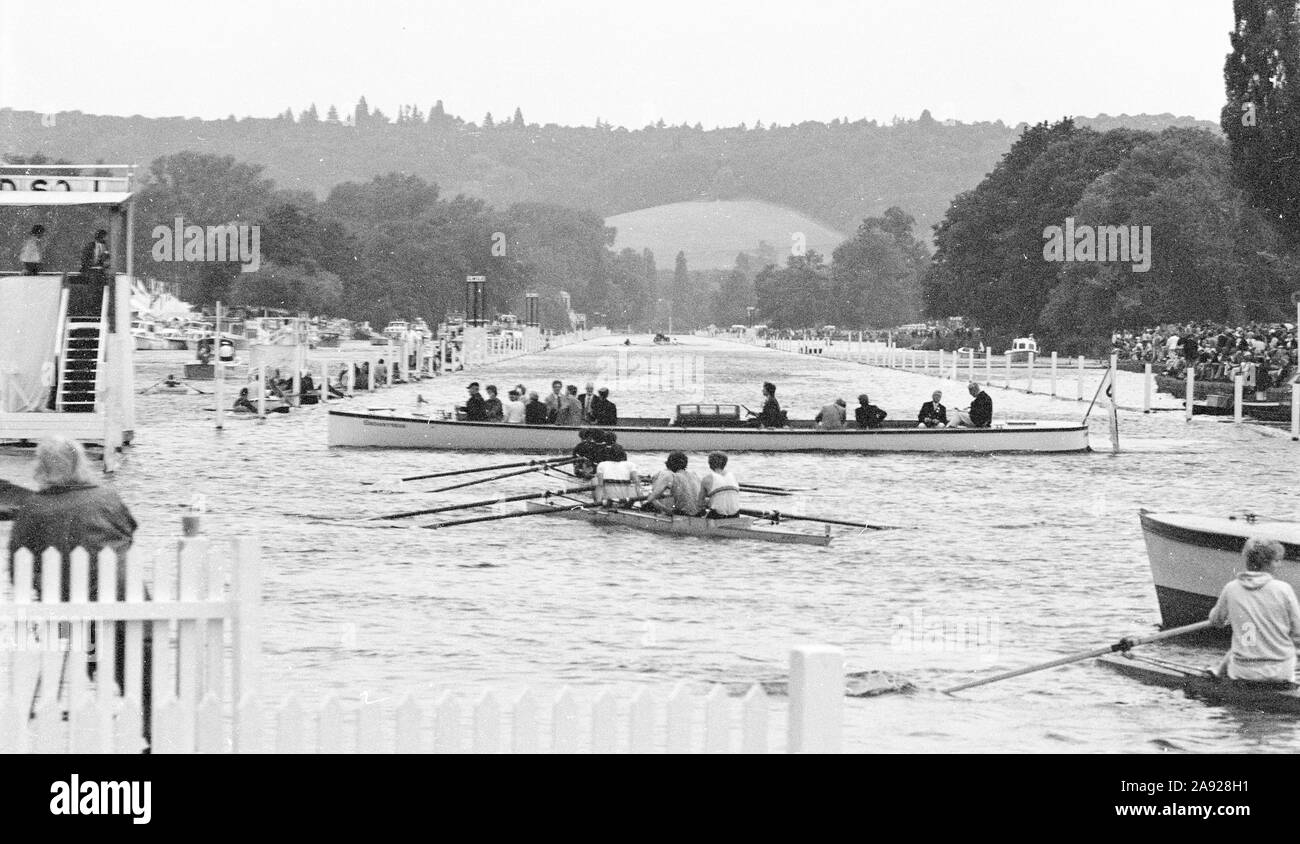 Henley, GREAT BRITAIN, Congestion on the Henley Regatta course, with a ...