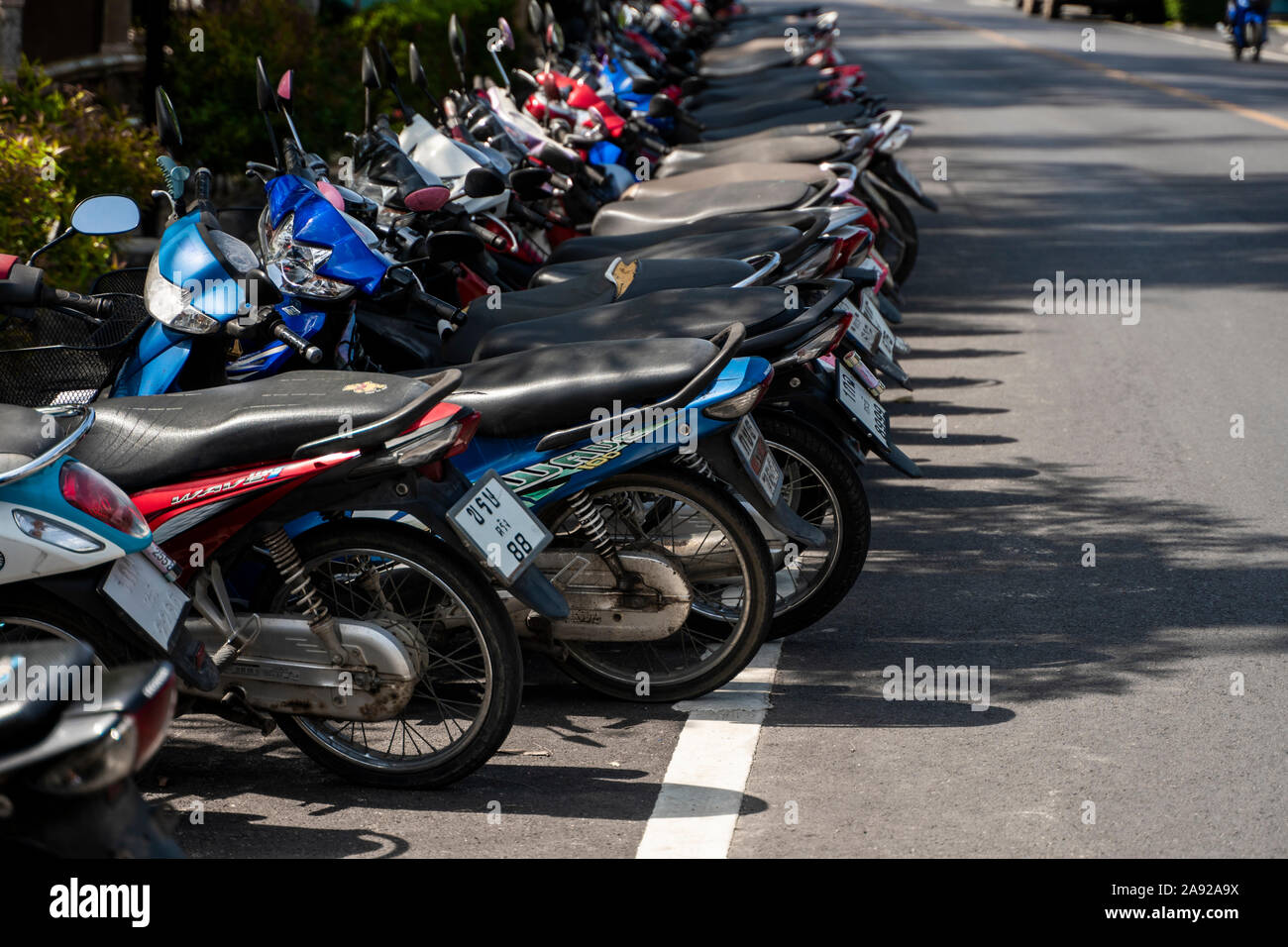 Overcrowded bicycle parking hi-res stock photography and images - Alamy