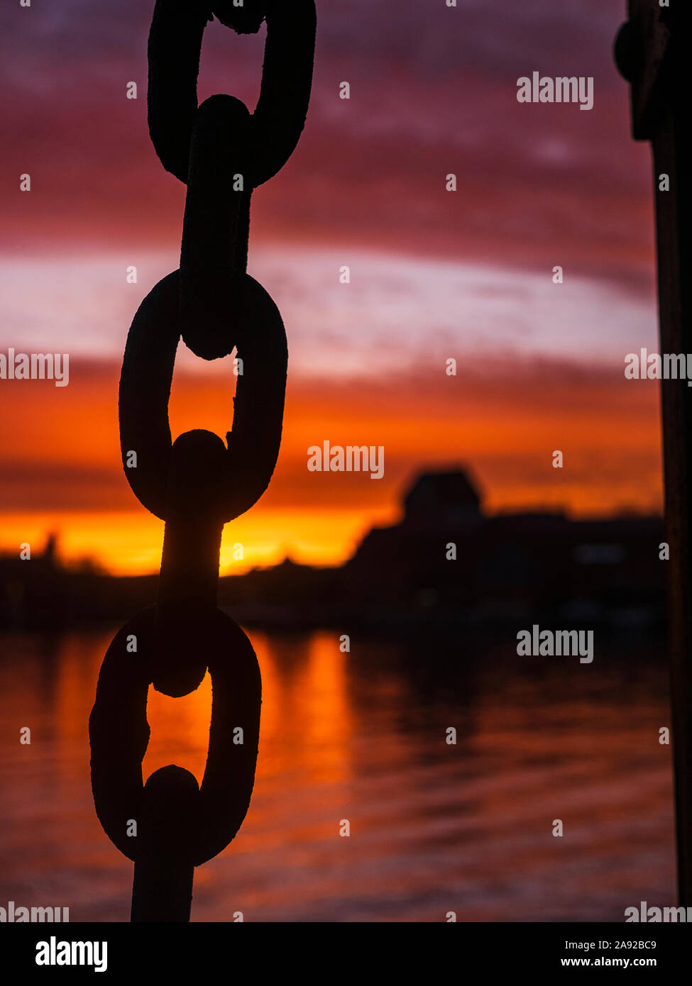 Chain of effect hi-res stock photography and images - Alamy