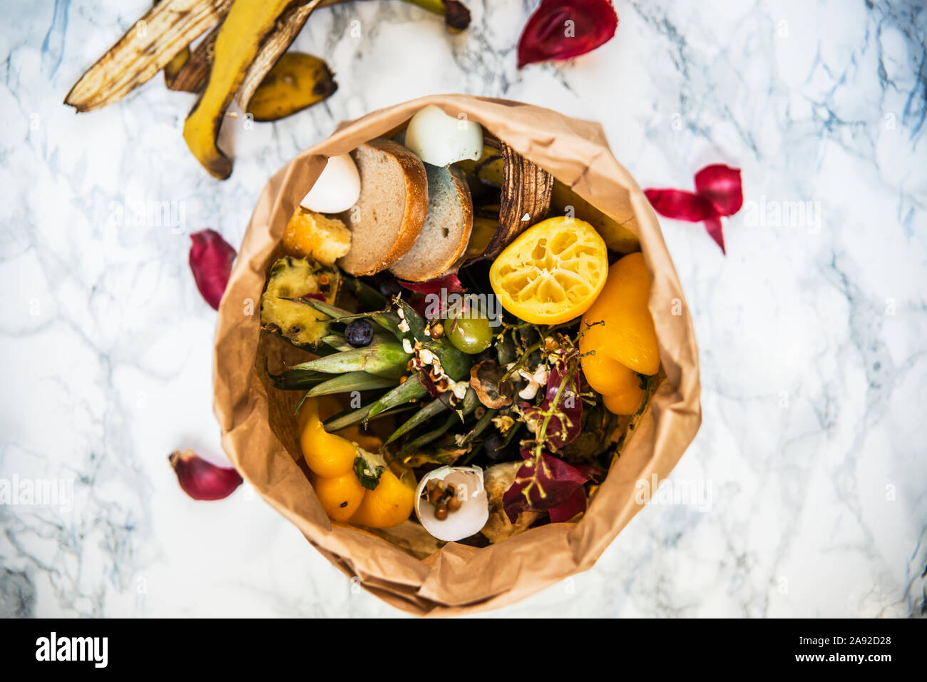 Fruit and vegetable scraps hi-res stock photography and images - Alamy
