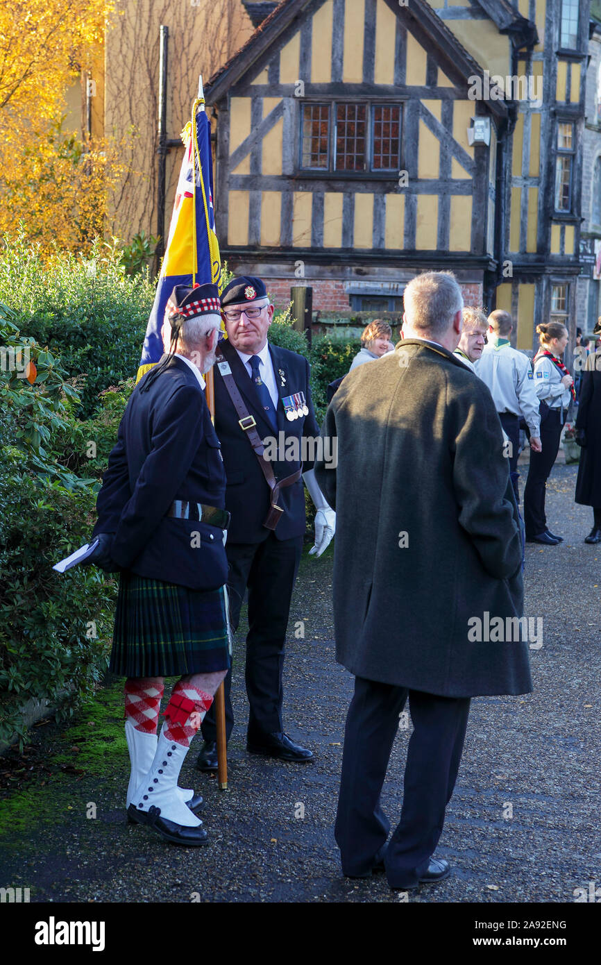 Remembrance sunday at shrewsbury castle hi-res stock photography and ...