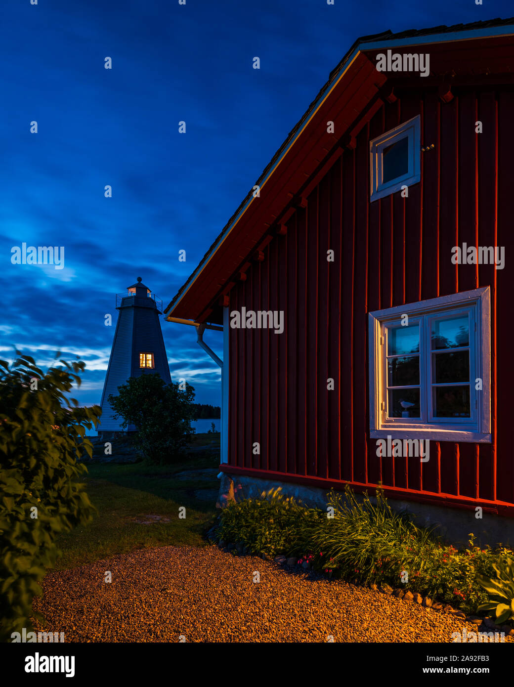 Dusk to evening hi-res stock photography and images - Alamy