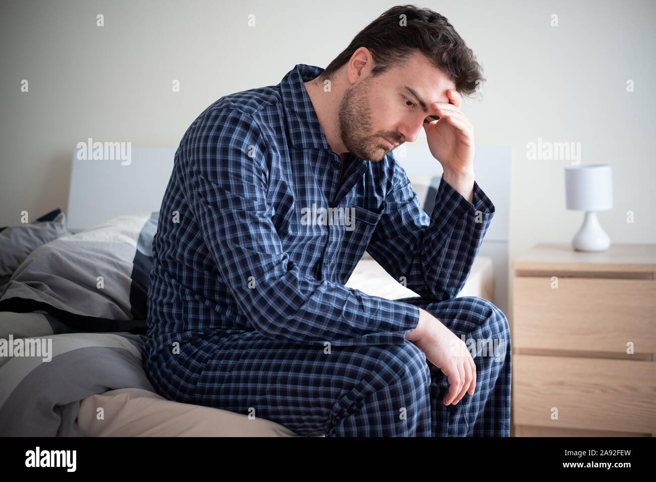 Insomnia dark bed hi-res stock photography and images - Alamy