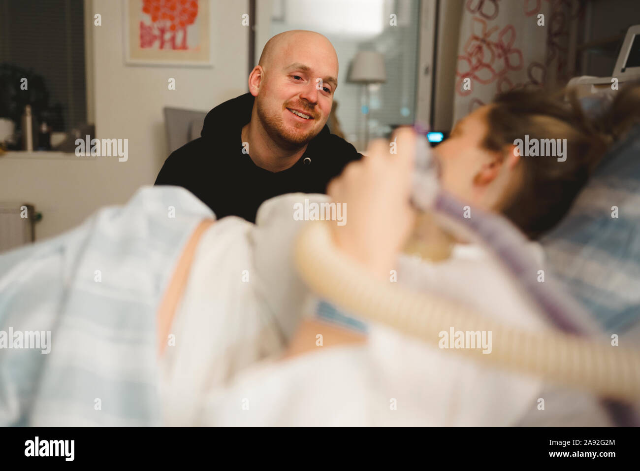 Delivery room partner hi-res stock photography and images - Alamy