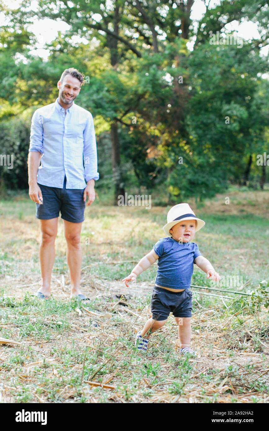 Father europe hi-res stock photography and images - Alamy