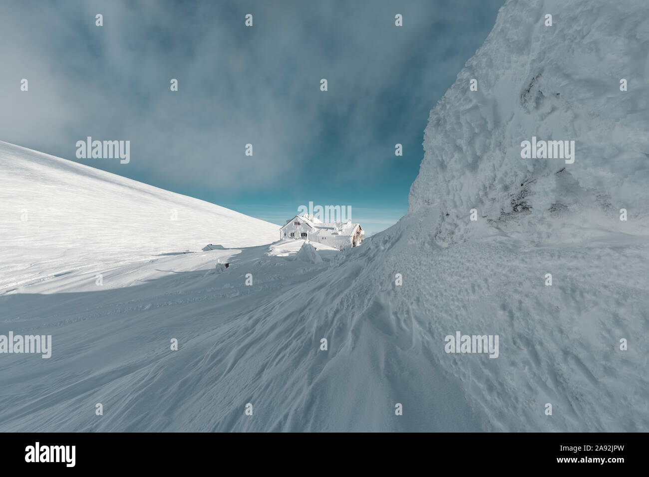 Building snow winter cold climate hi-res stock photography and images ...
