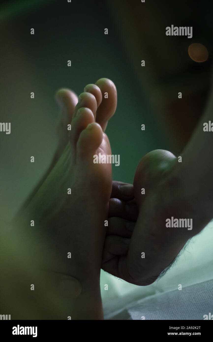 Massage male foot hi-res stock photography and images - Alamy