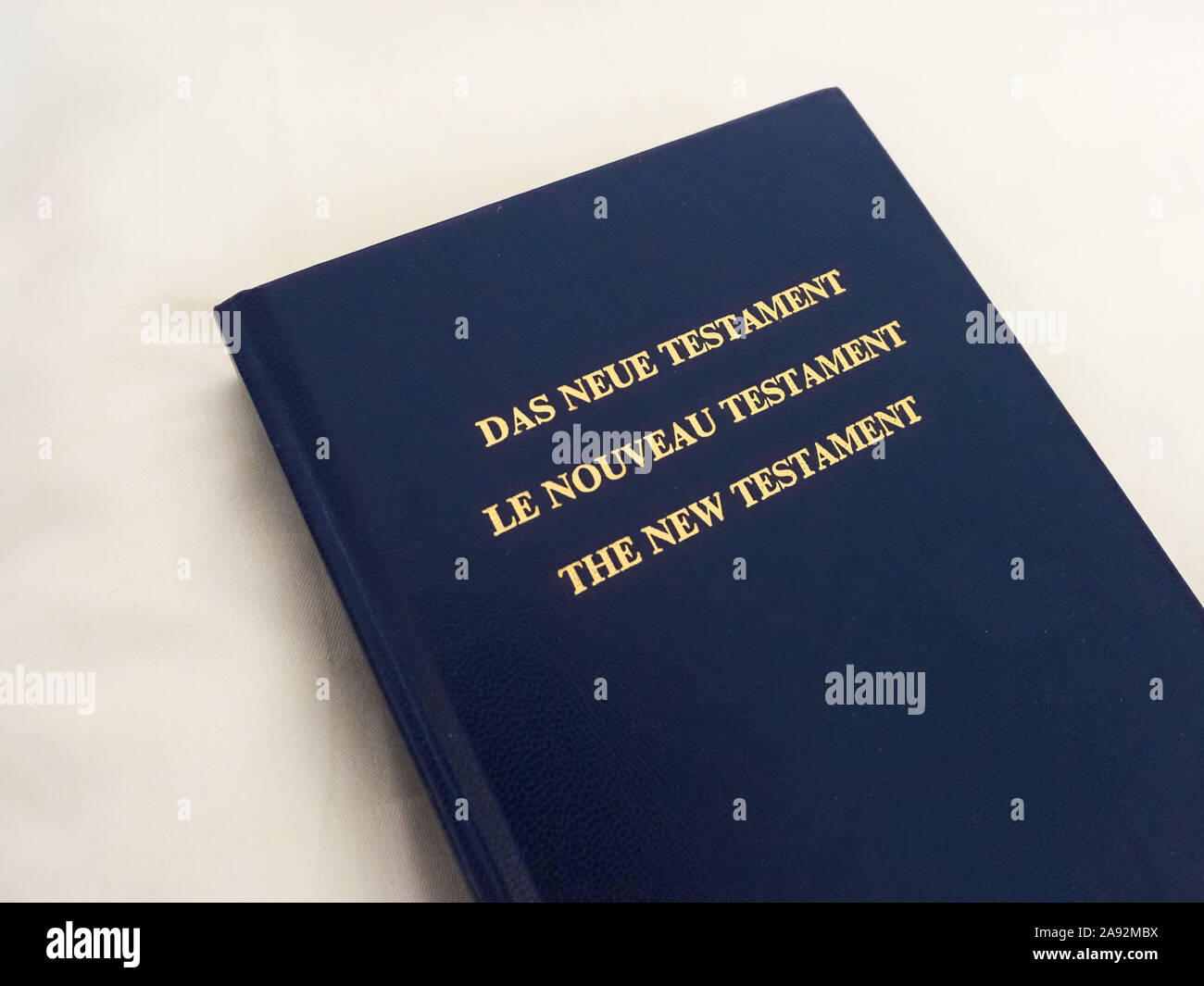 The New Testament (Das Neue Testament - Le Nouveau Testament Stock ...