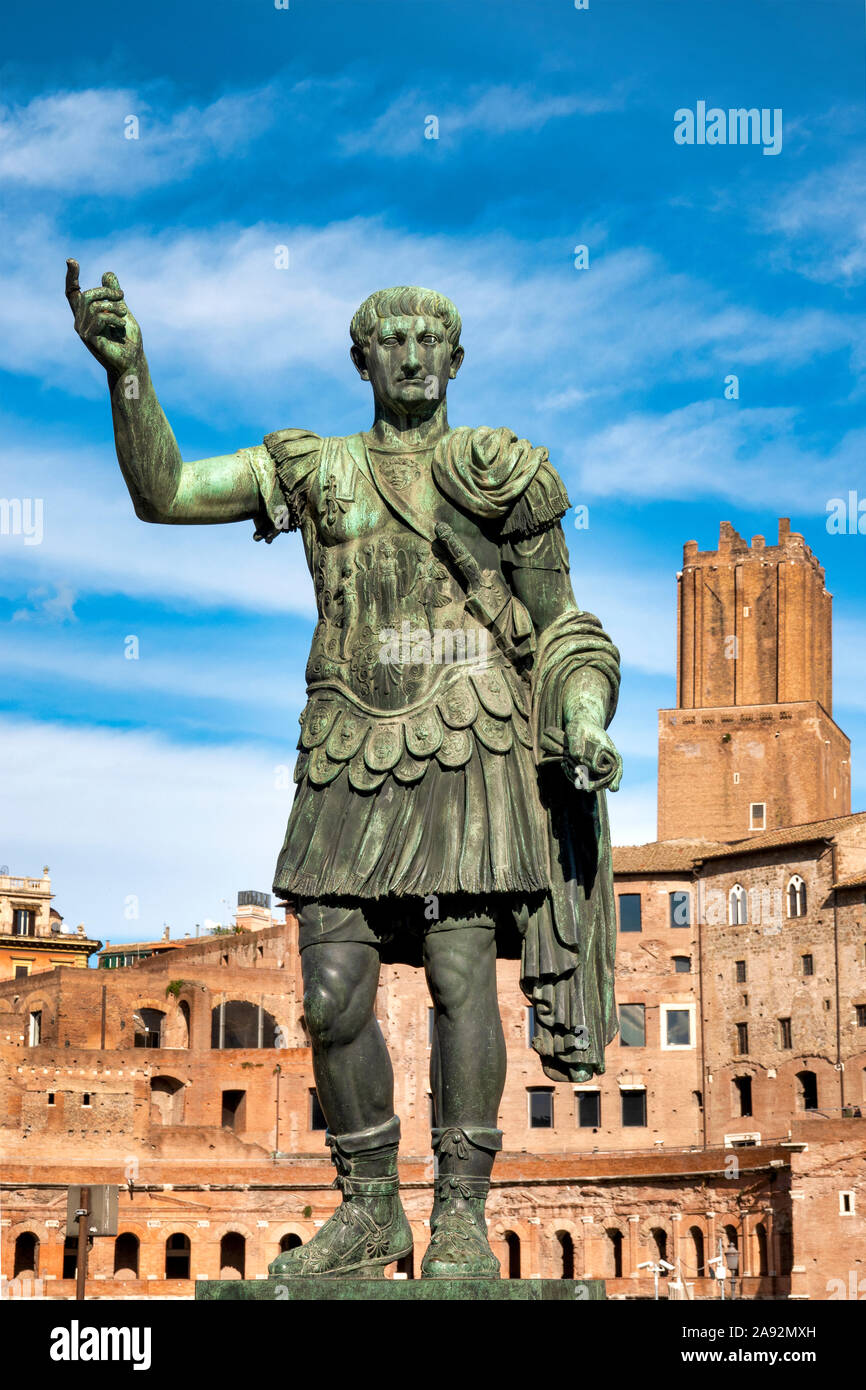 Statue roman emperor trajan tower hi-res stock photography and images ...