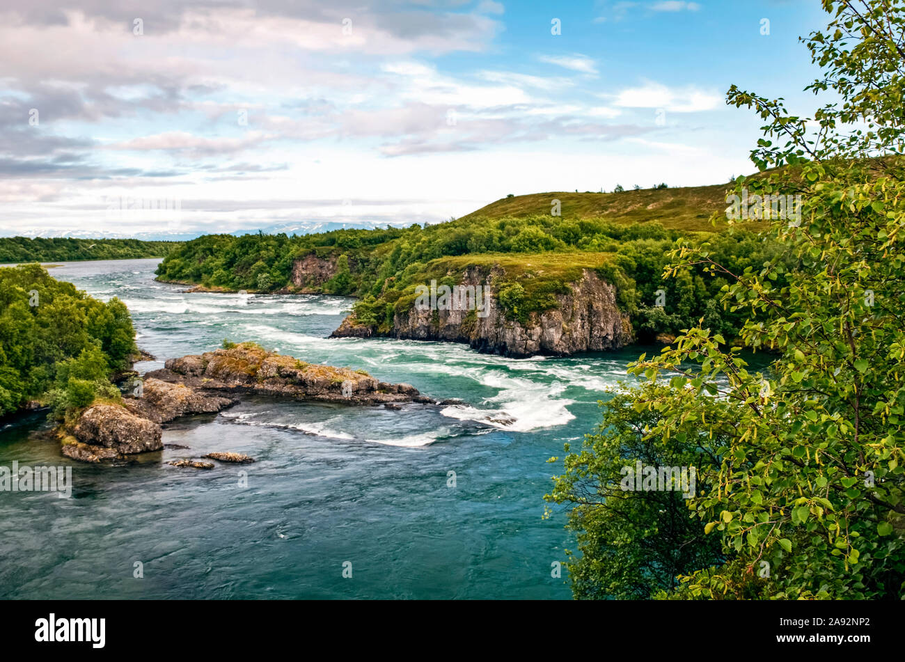 Newhalen river n hi-res stock photography and images - Alamy