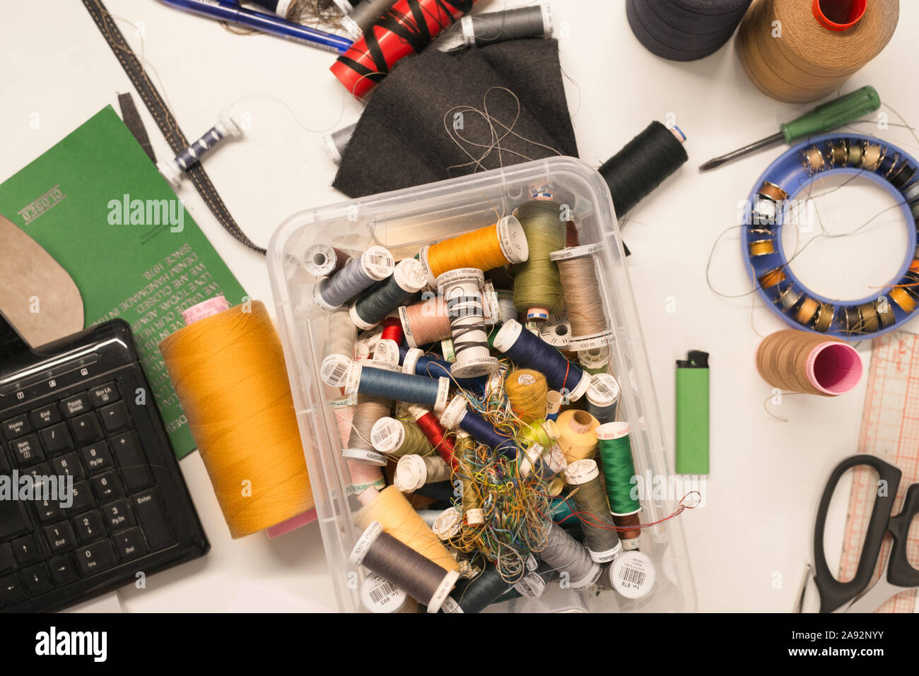 Threads in box Stock Photo - Alamy