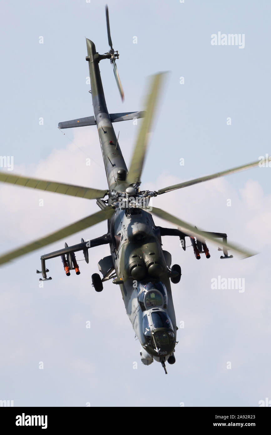 Mil mi 3 helicopter hi-res stock photography and images - Alamy
