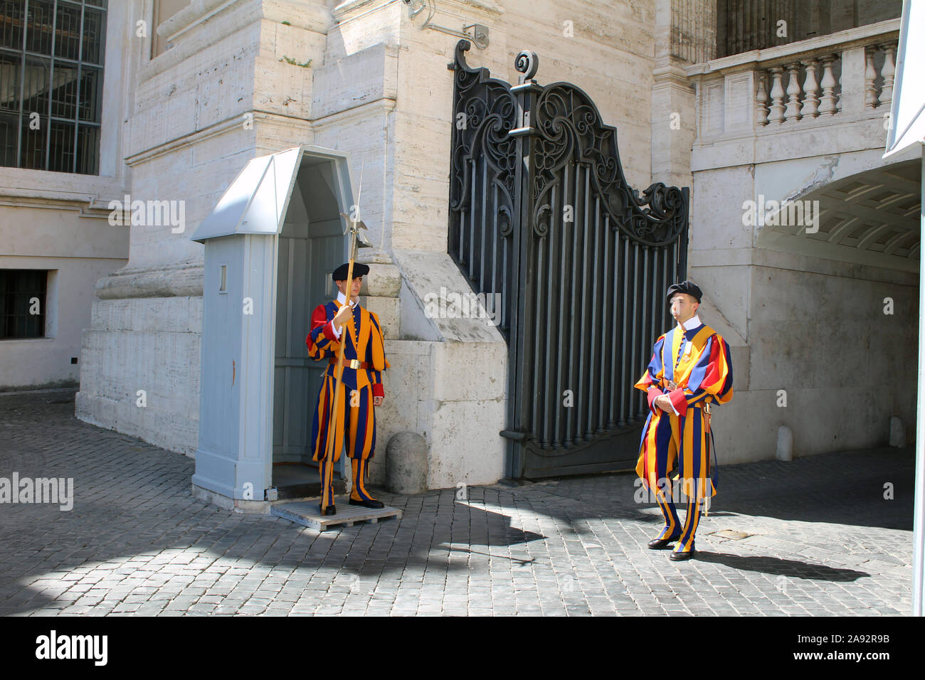 Swiss Guards at Vatican City Stock Photo - Alamy