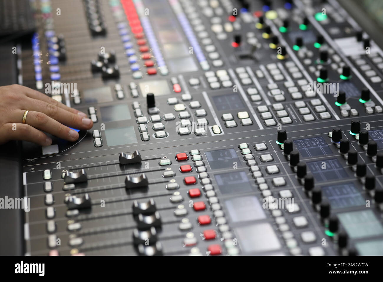 Sound control board operator hi-res stock photography and images - Alamy