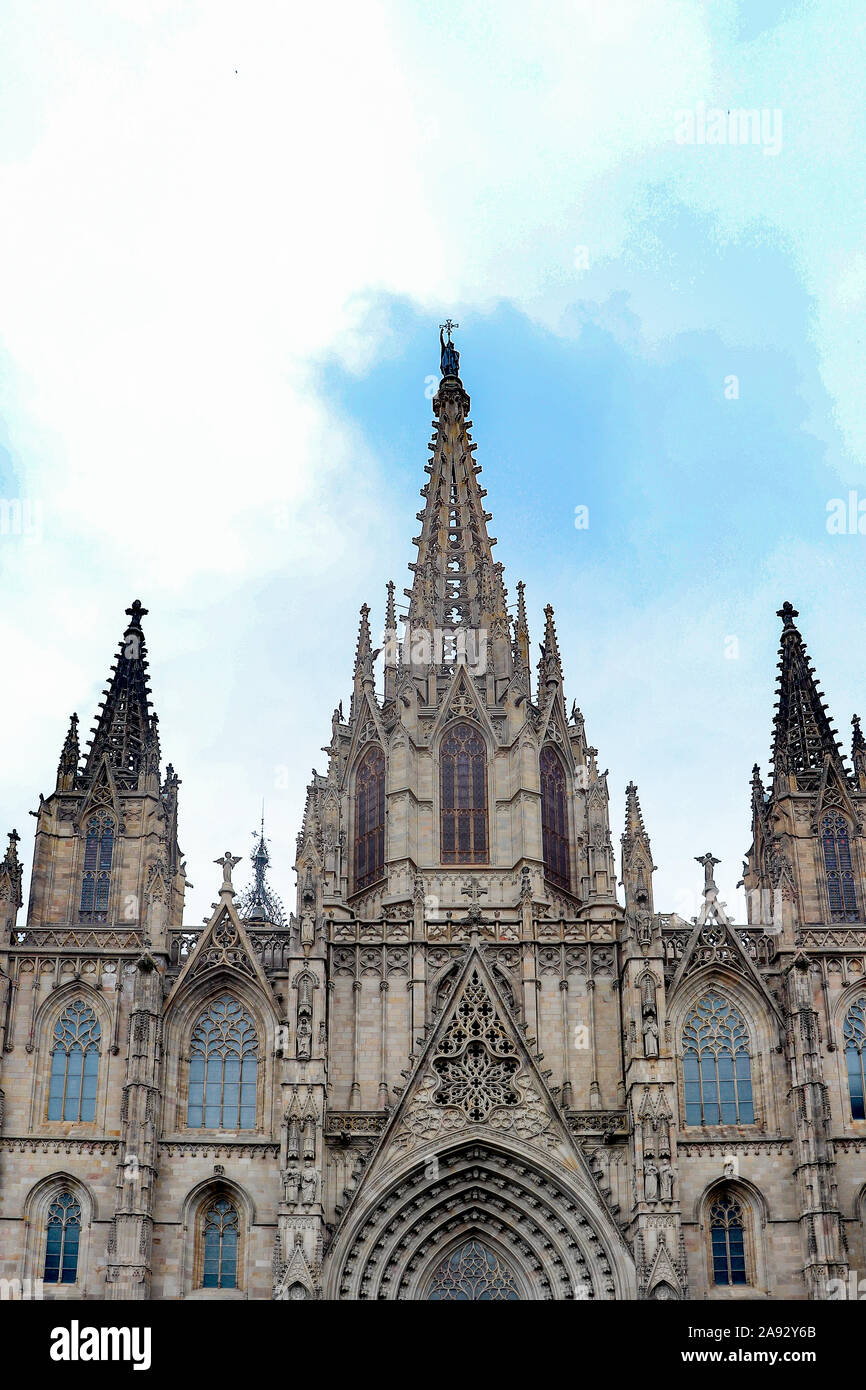 frontal view of the magnificent Cathedral of Barcelona Stock Photo - Alamy