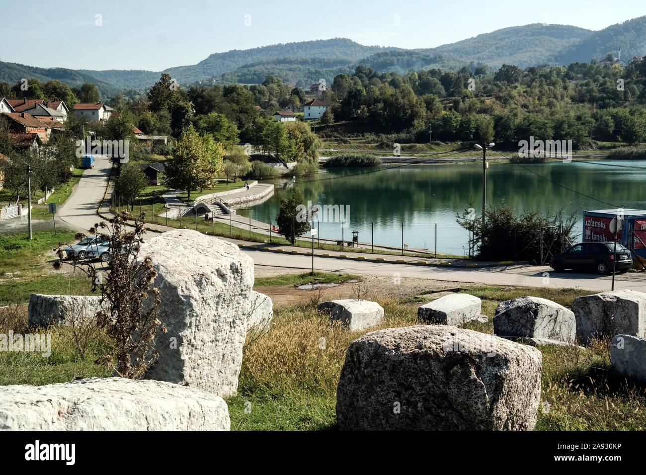 Stecci at Rajsko jezero, Bašigovci Stock Photo - Alamy