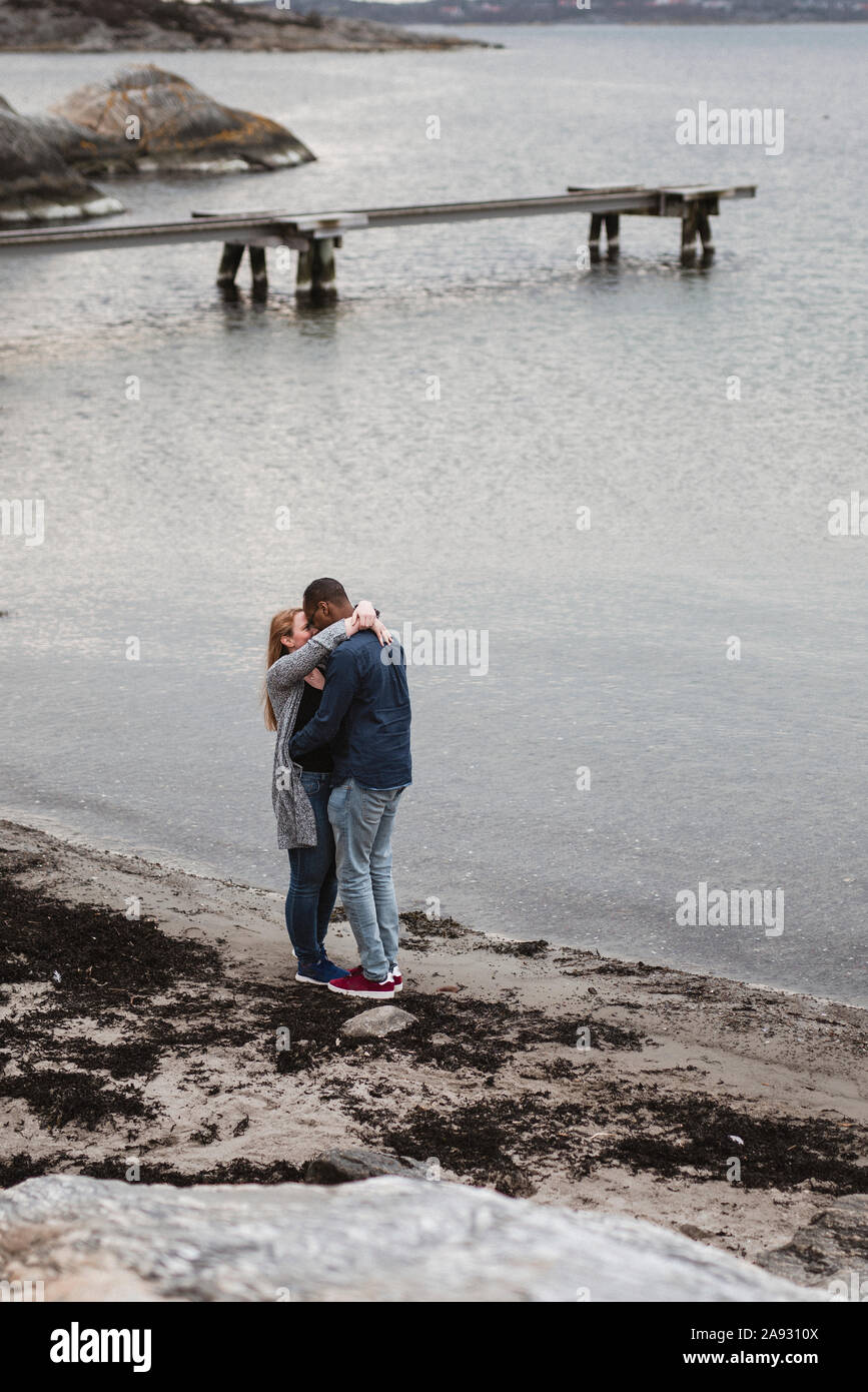 Couple at sea Stock Photo - Alamy