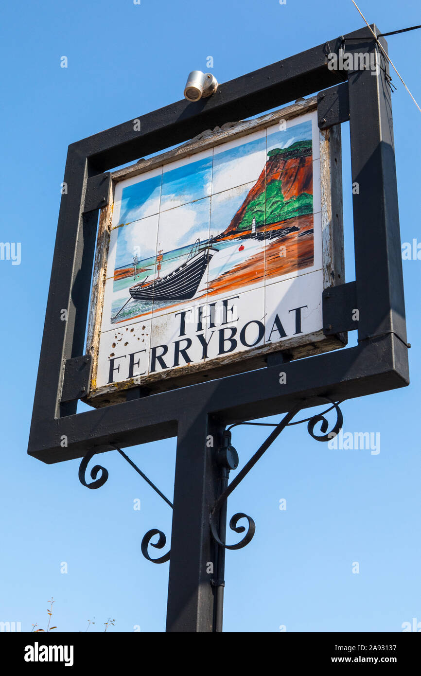 Ferry boat inn hi-res stock photography and images - Alamy