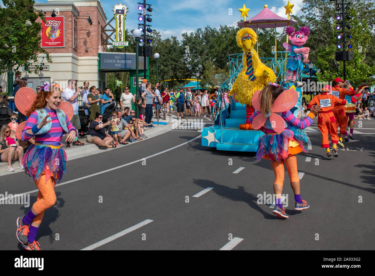 Orlando, Florida. November 06, 2019. Big Bird and dancers in Sesame ...