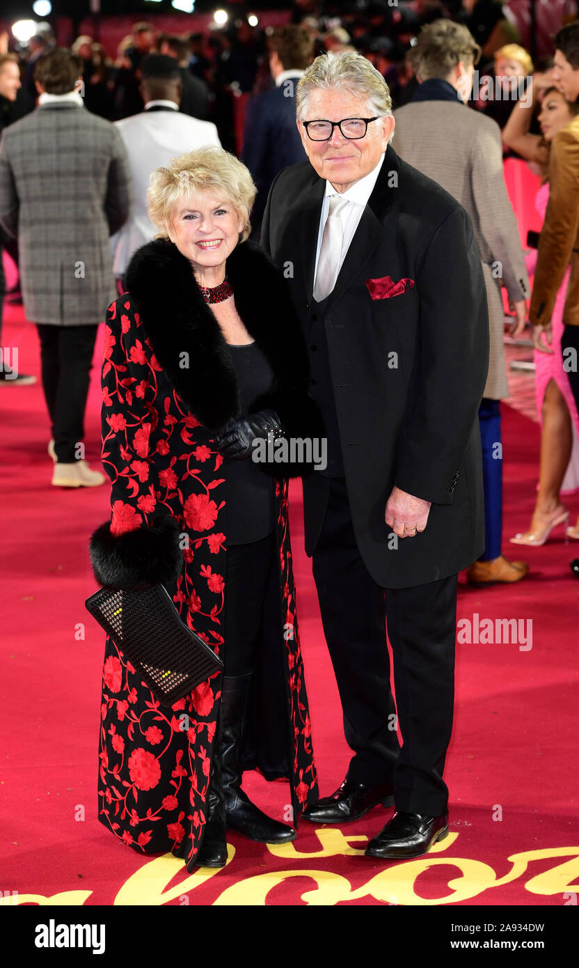 Gloria hunniford and stephen way hi-res stock photography and images ...