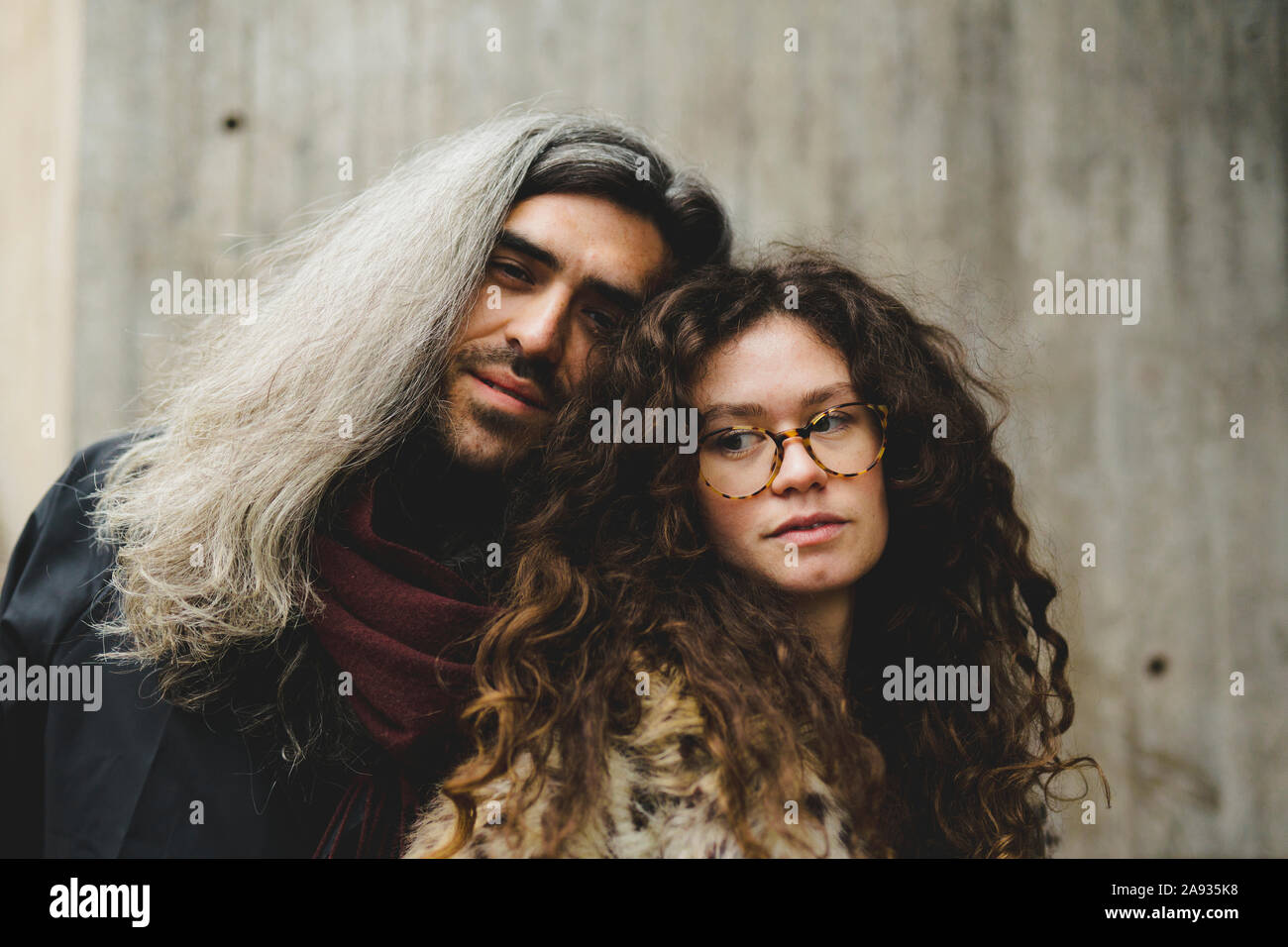 Grey haired couple hi-res stock photography and images - Alamy