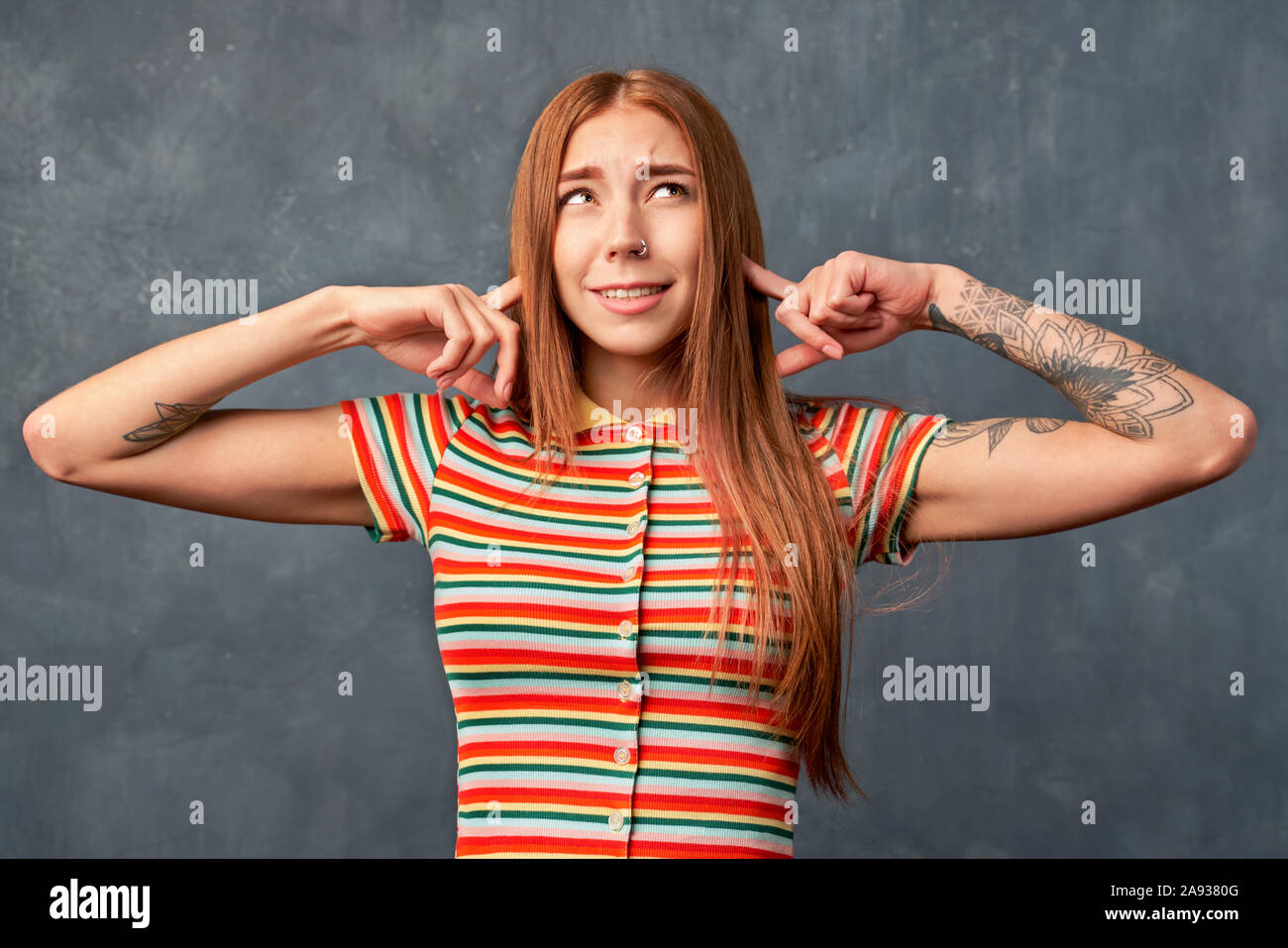 Listen reaction hi-res stock photography and images - Alamy