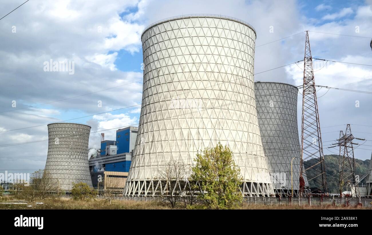 Thermoelektra Tuzla/power plant Tuzla Stock Photo - Alamy
